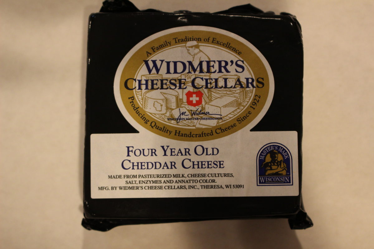 4 Year Cheddar 7 OZ. | Widmer's Cheese Cellars