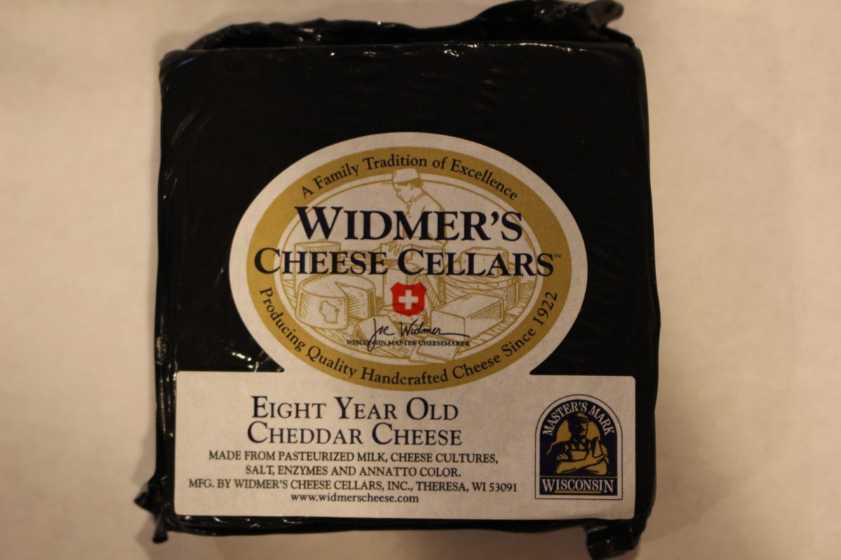 8 Year Cheddar 7 OZ. | Widmer's Cheese Cellars