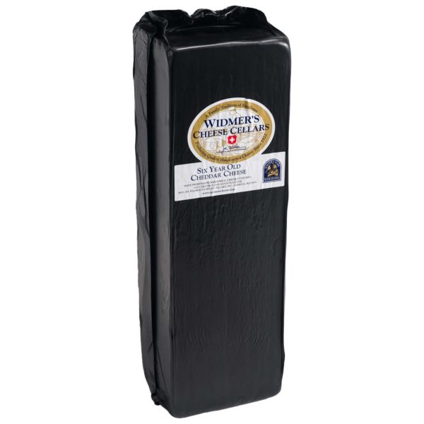 4 Year Aged Cheddar 15 OZ. - Widmer's Cheese Cellars